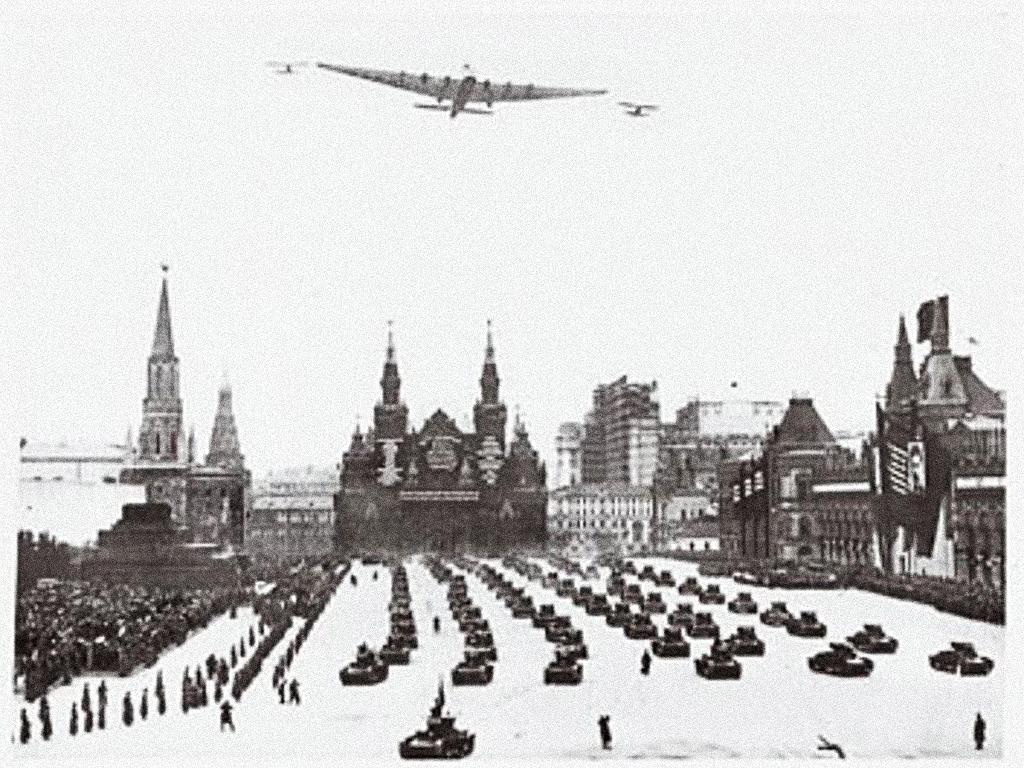 The strange history of a futuristic Soviet propaganda plane